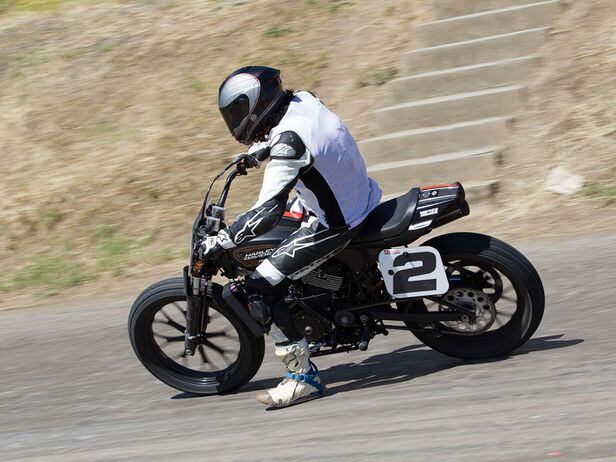 harley flat tracker 750