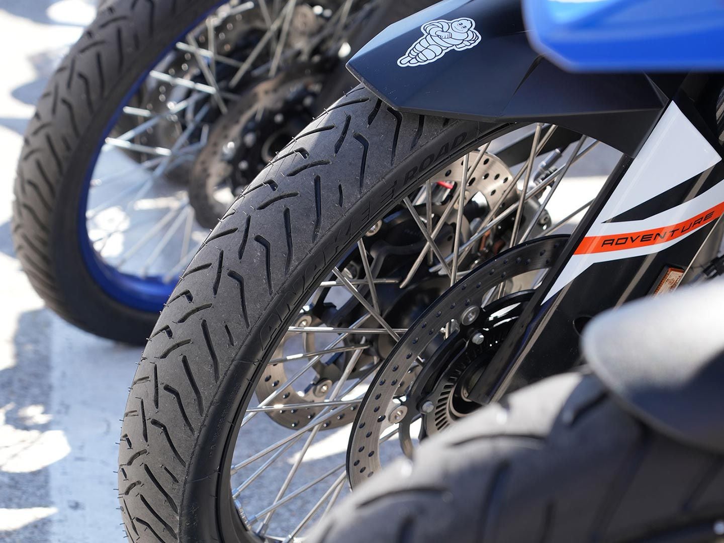 What You Need To Know about the Michelin Anakee Road Tire | Motorcyclist