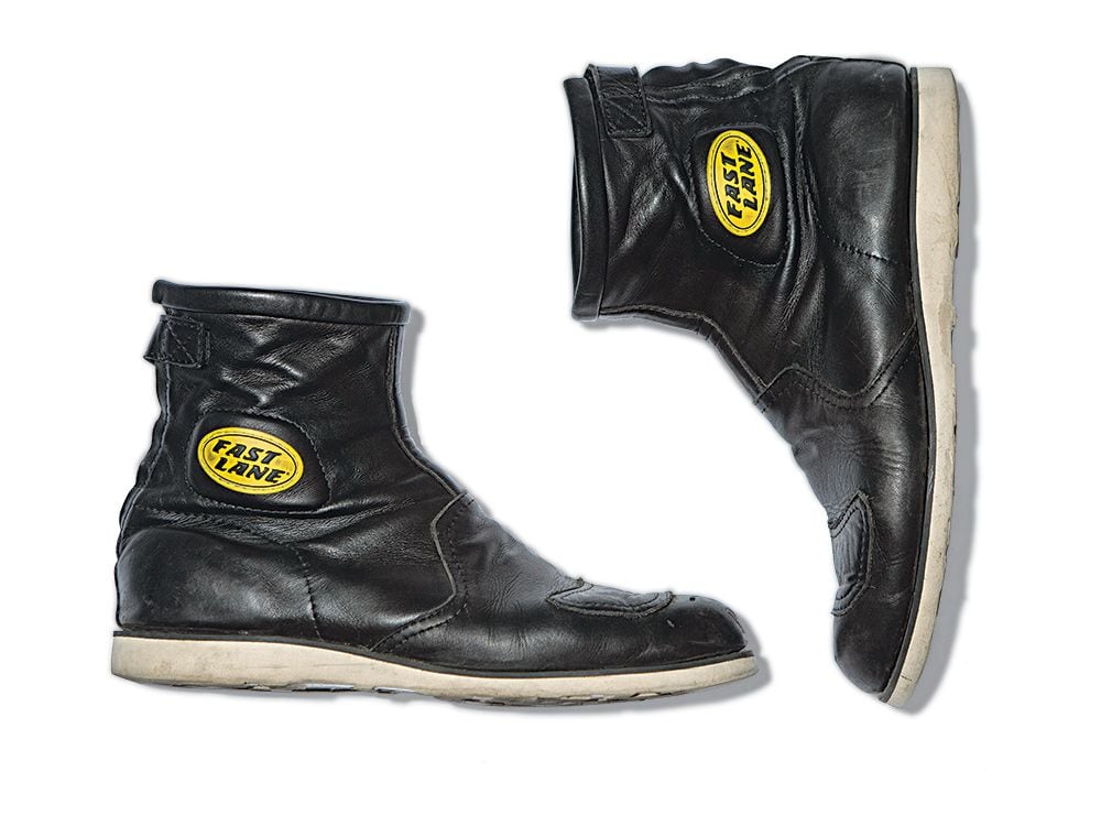Bates Bonneville Boots Review | Motorcyclist