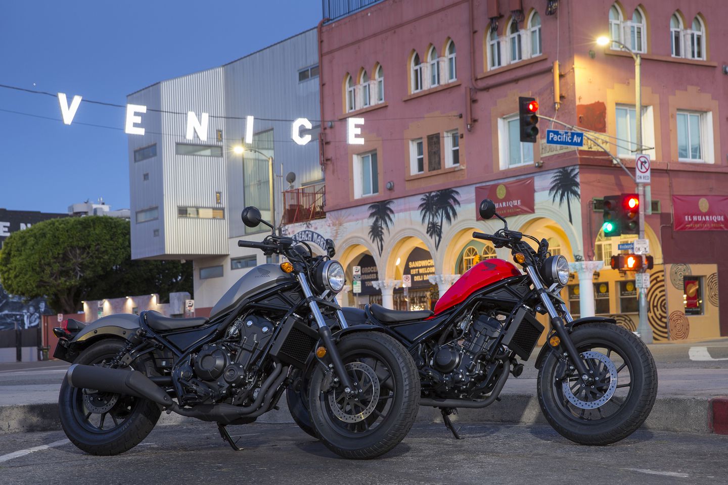 First Ride Review: 2017 Honda Rebel 300 and Rebel 500 | Motorcyclist