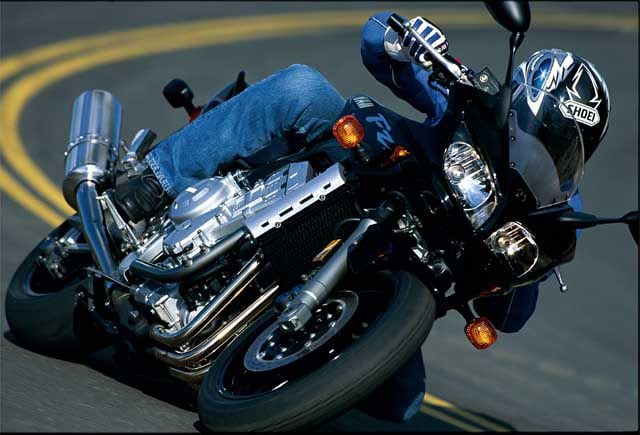 Yamaha FZ1 | First Ride & Review | Motorcyclist