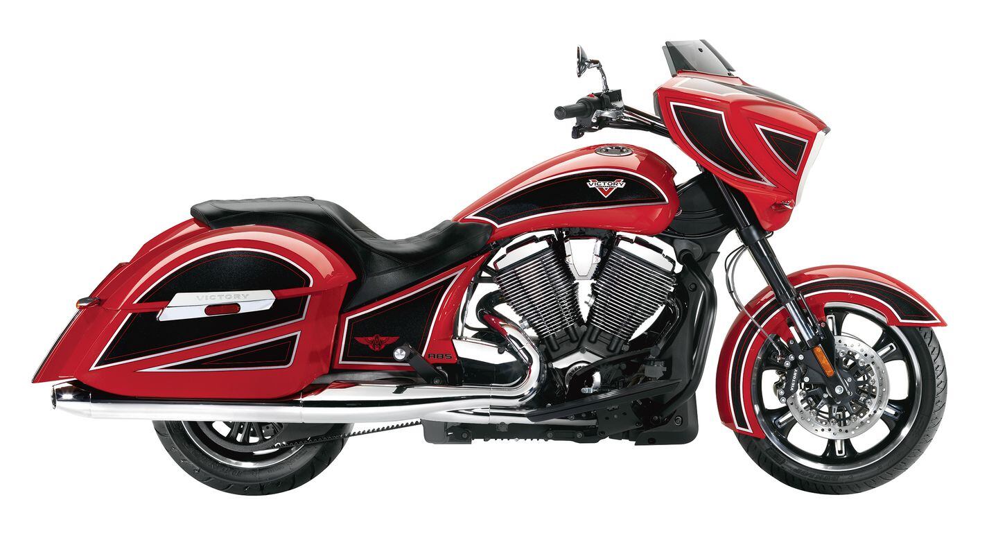 2014 Victory Line Offers More Flash For Less Cash | Motorcyclist
