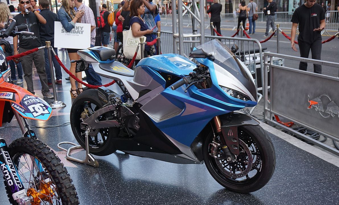 Lightning LS-218 E-Superbike | Motorcyclist