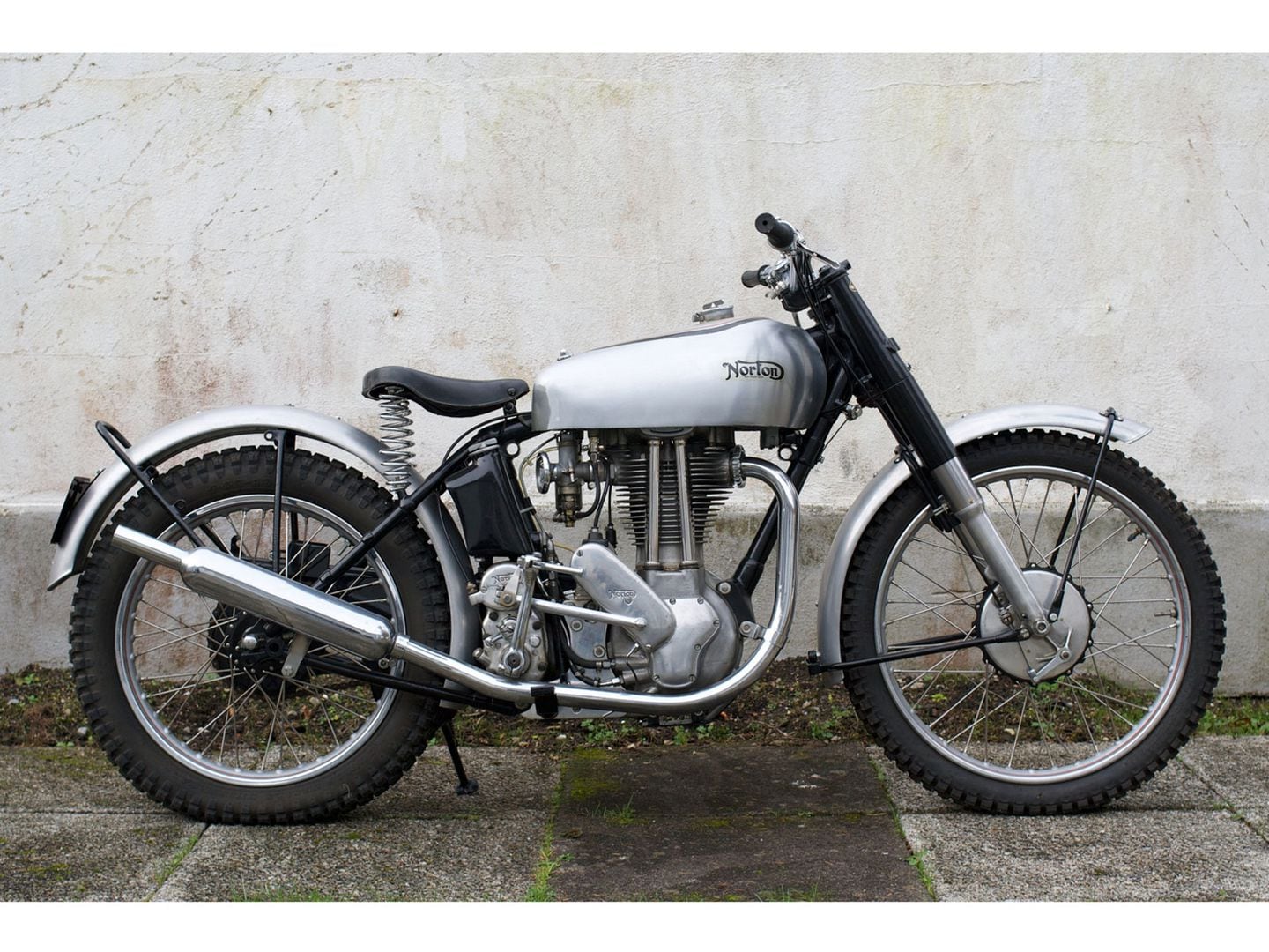 Bonhams To Sell Harry Lindsay Motorcycle Collection At The 32nd ...