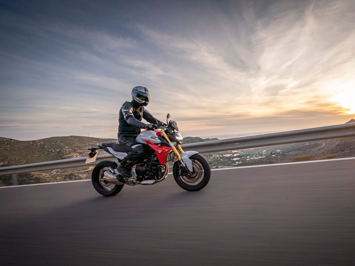 Best Standard Motorcycles To Commute On Photo Gallery | Motorcyclist