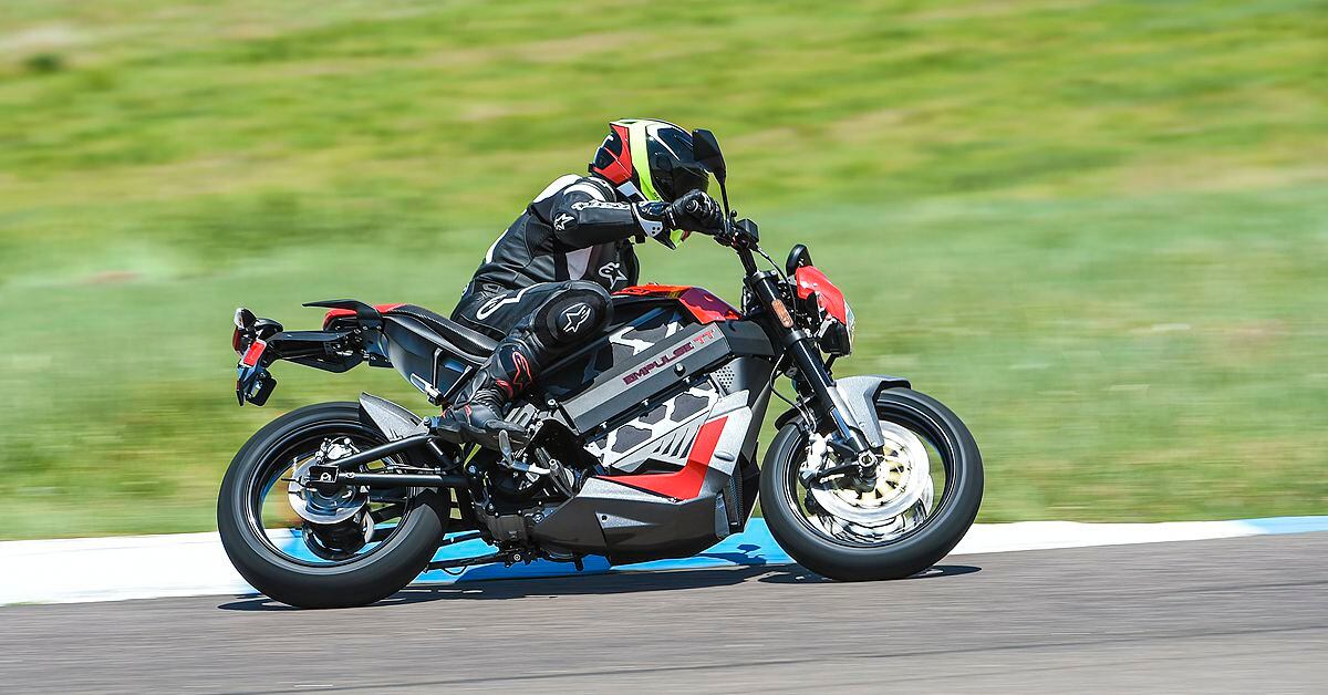 FIRST RIDE: 2016 Empulse TT Electric Motorcycle | Motorcyclist