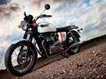 Triumph and TAG Heuer Create a Steve McQueen-Inspired Motorcycle ...