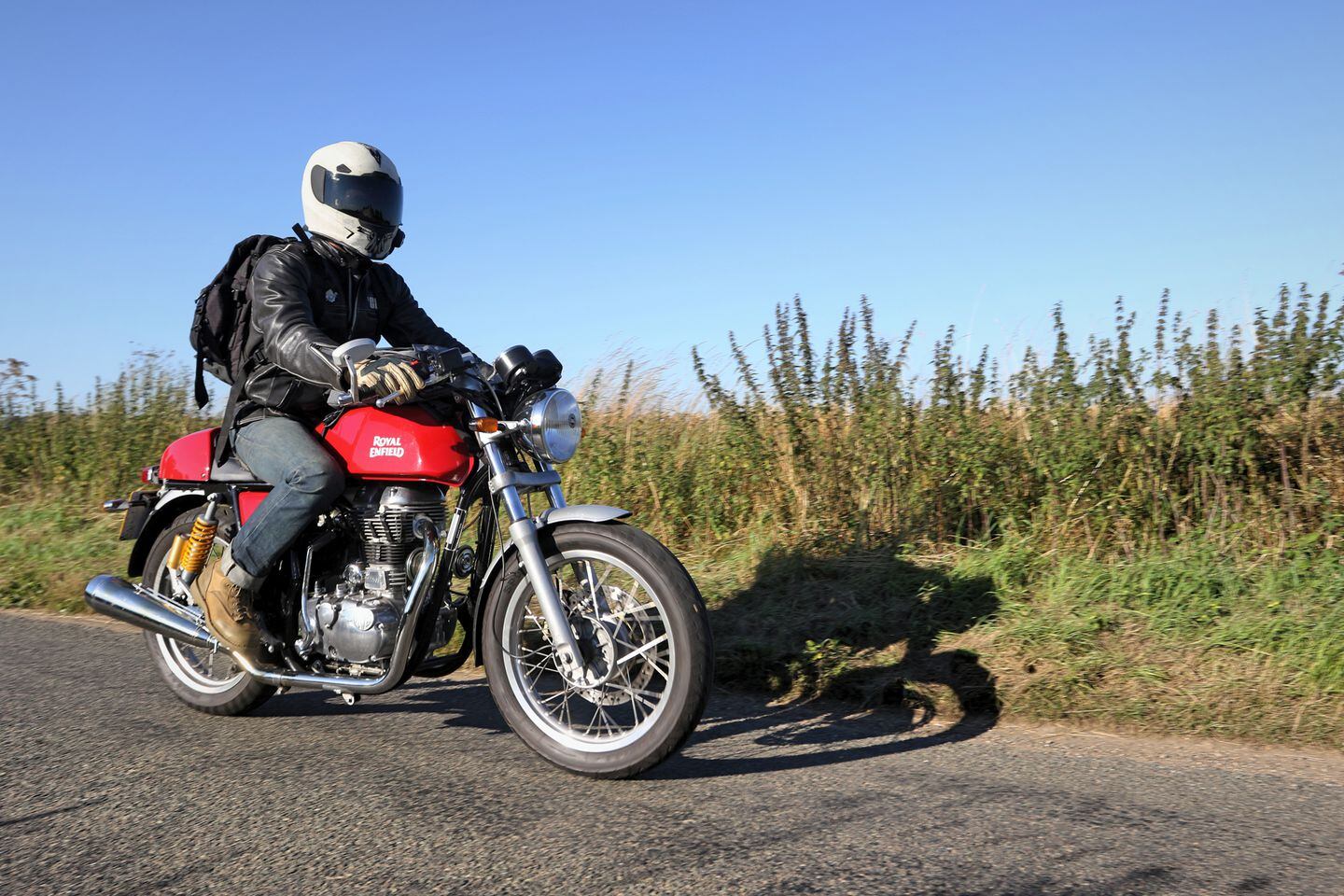 Royal Enfields and Superbikes at Brands Hatch | Motorcyclist