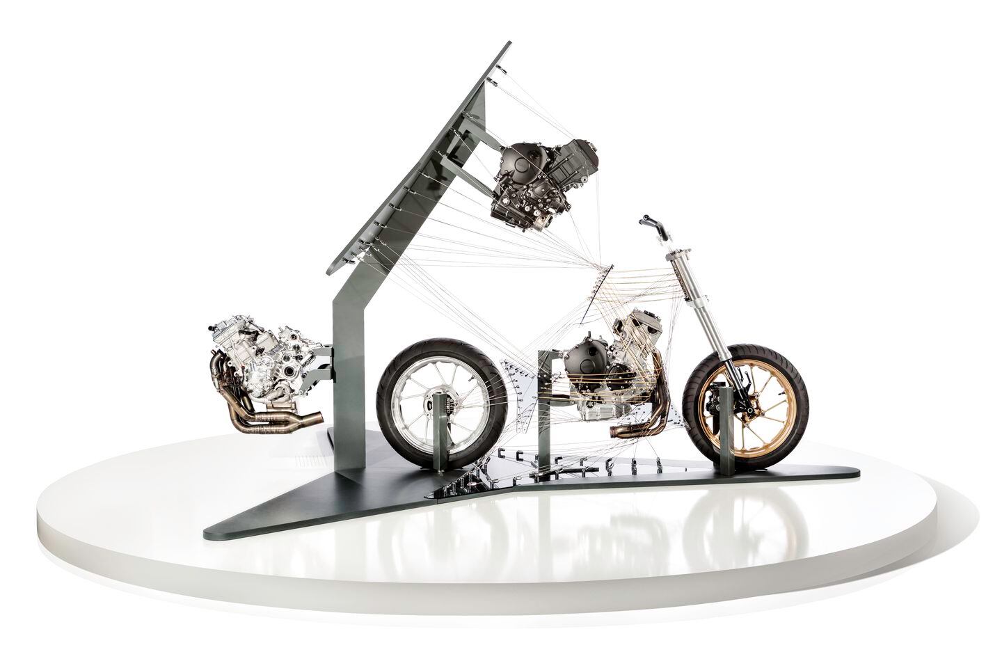 Yamaha Crossplane Triple | Motorcyclist