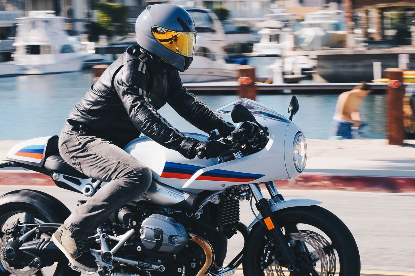 2017 BMW R nineT Racer First Ride Review | Motorcyclist