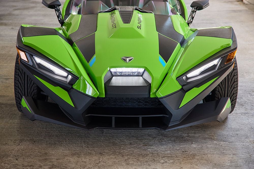 Polaris Slingshot SL MC Commute | Motorcyclist