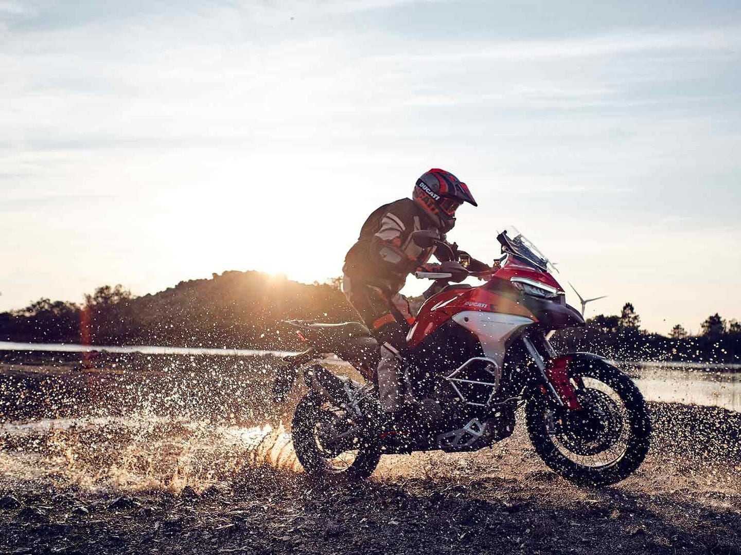 2021 Ducati Multistrada V4 First Look | Motorcyclist
