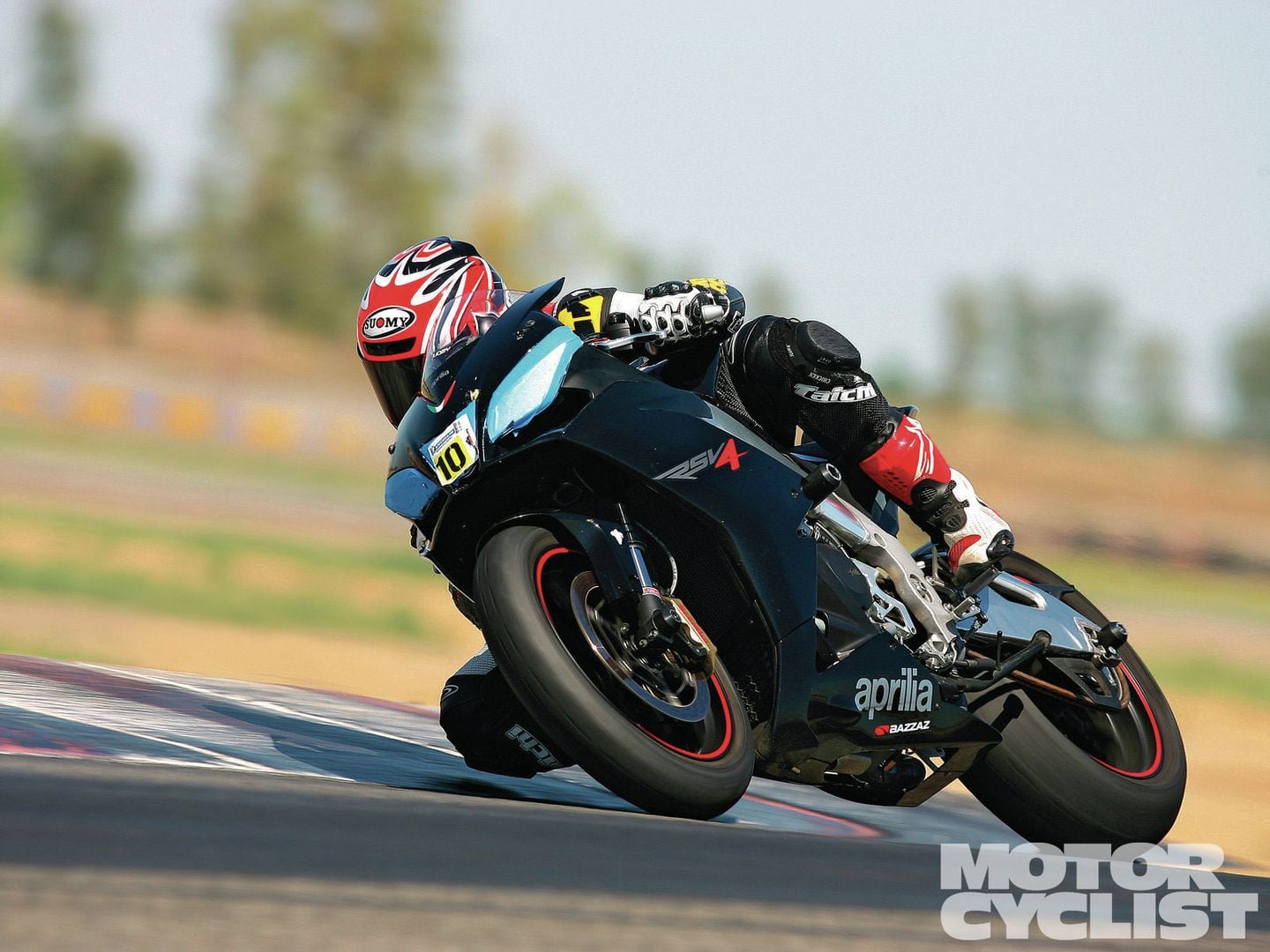 2010 Aprilia RSV4R | Motorcyclist
