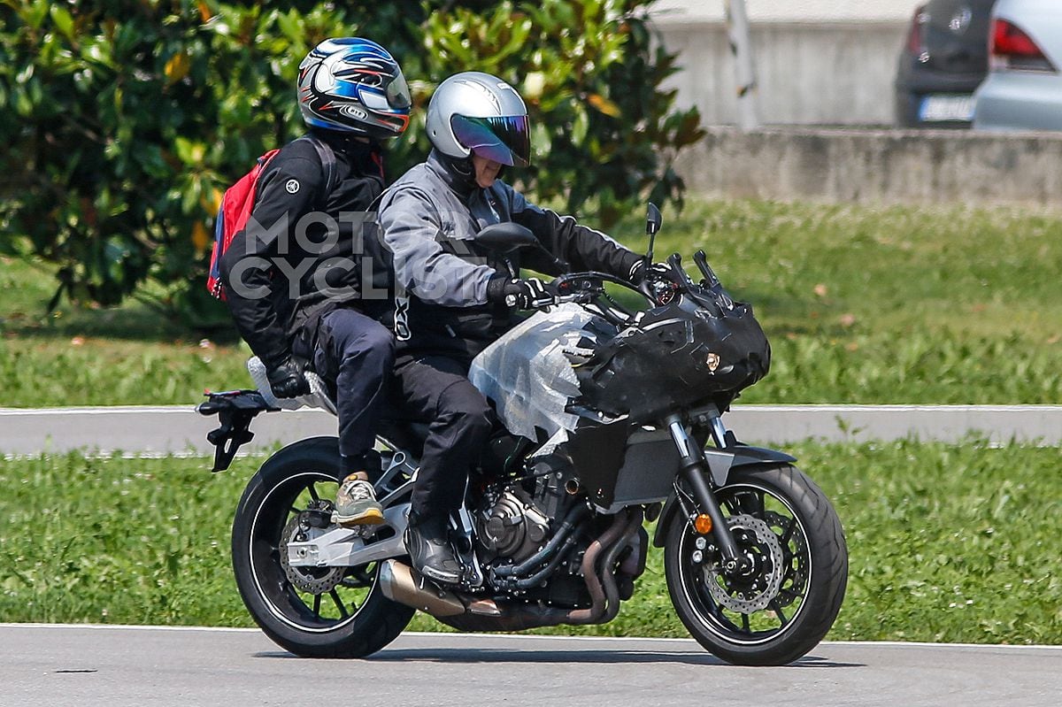 Spy Shot: Yamaha FJ-07 Mid-Size ADV | Motorcyclist